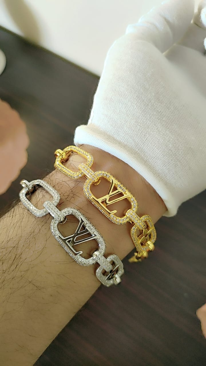 AS4 Ladies Smartwatch & Jewellery – Combo Gift Set 8in1 – Riwaan